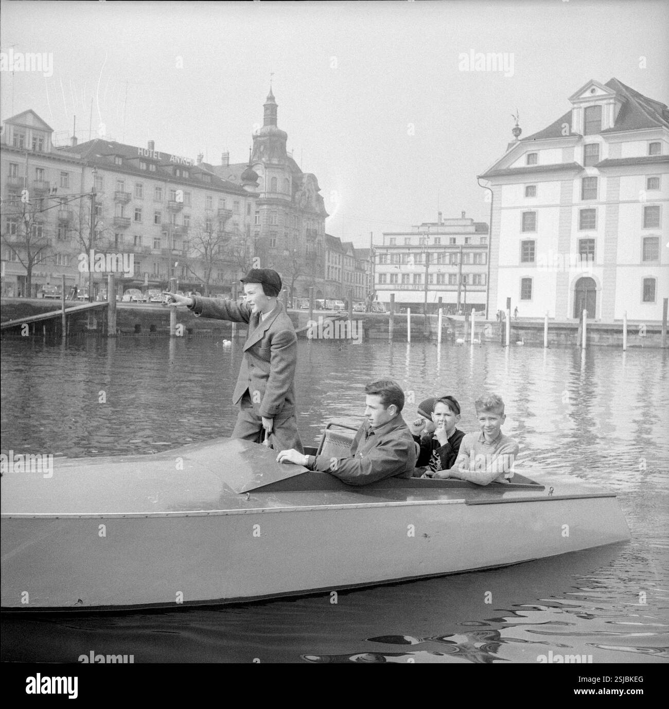 Knaben im Hafen Rorschach 1958#Boys in Rorschach harbour 1958- RDB BY ...