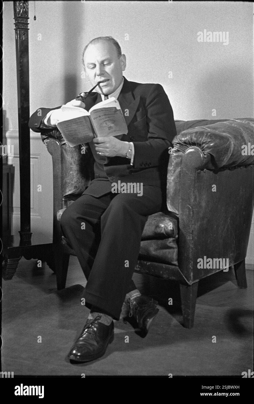 Kunst knapp hi-res stock photography and images - Alamy