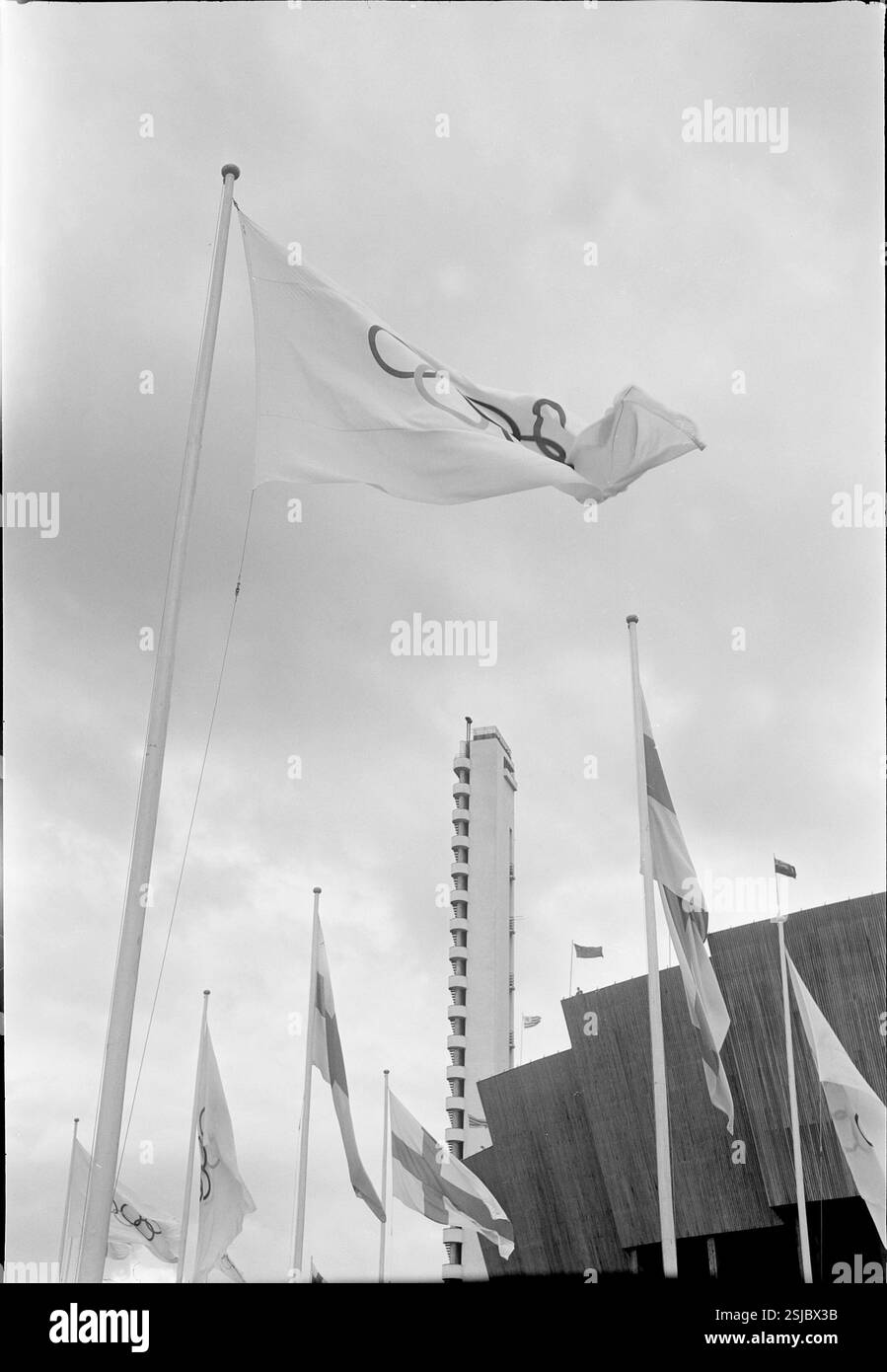 1952 olympic stadium Black and White Stock Photos & Images - Alamy
