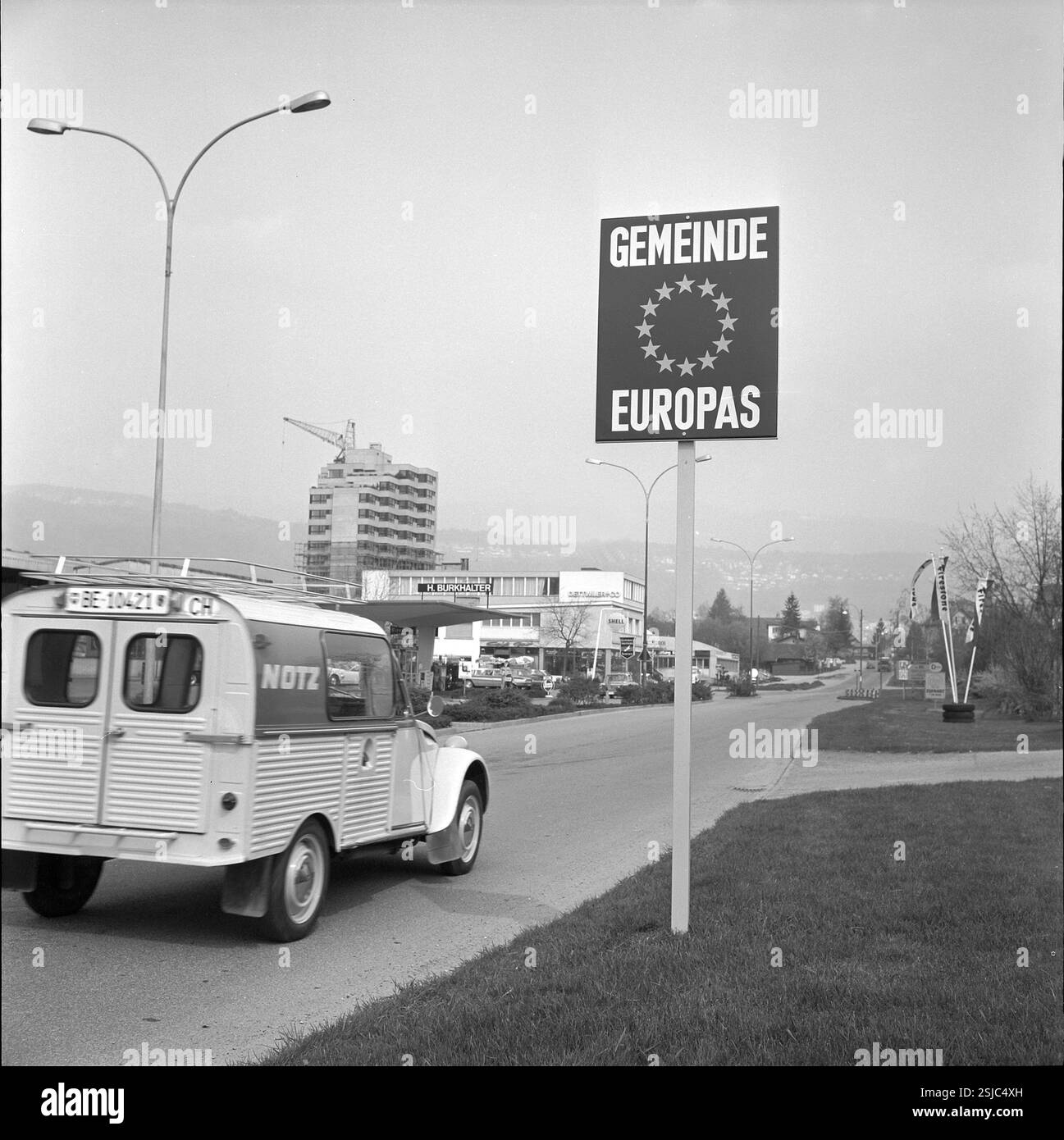Biel, Gemeinde Europas Schild; 1970#Bienne, European municipality sign ...