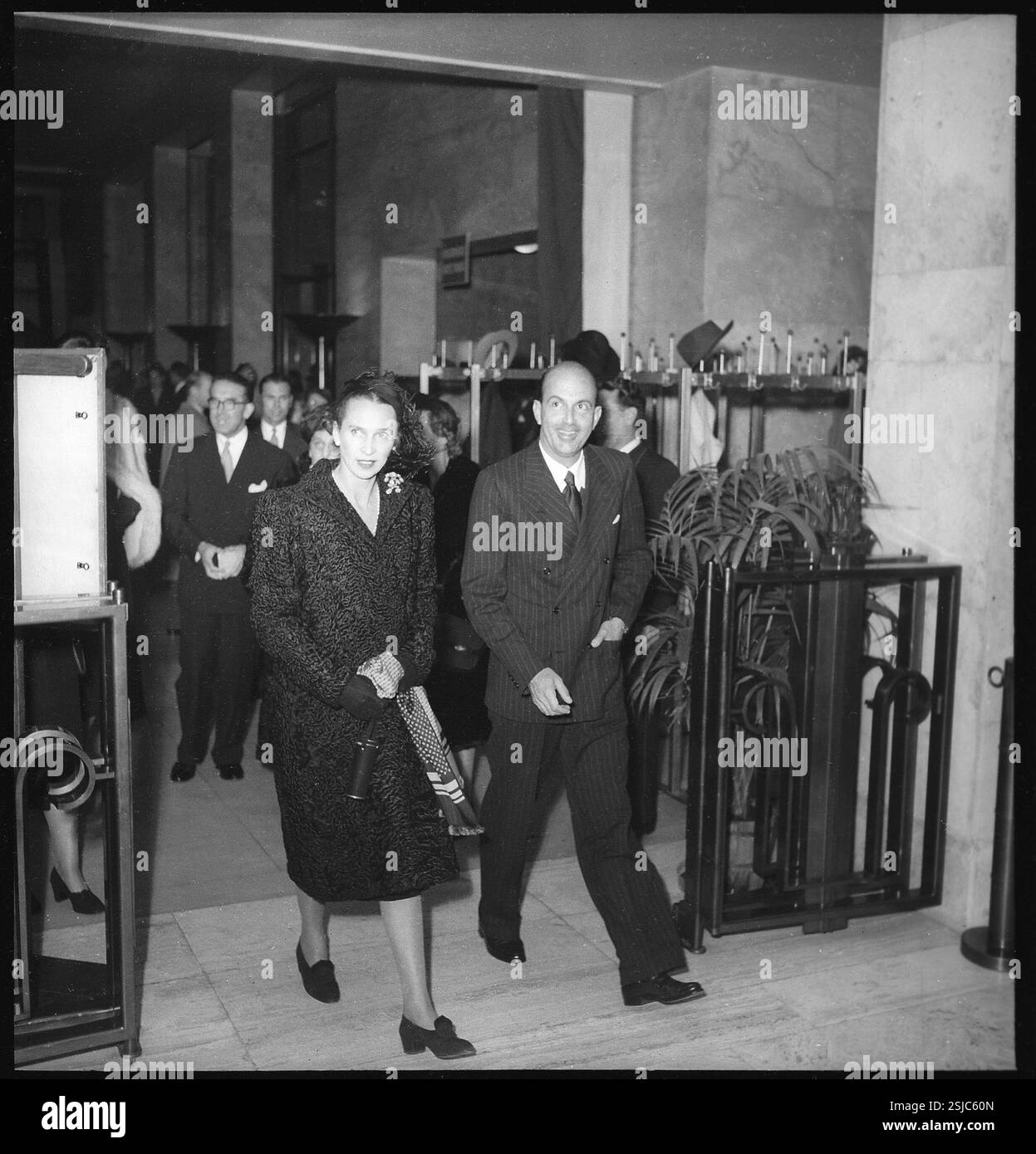 Exkönig Umberto II. von Italien mit seiner Frau Marie José, 1950#Ex ...