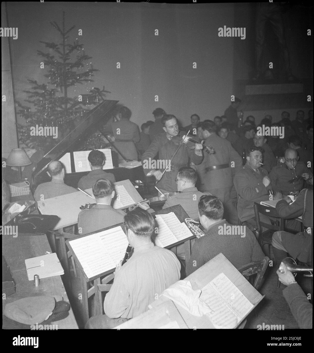 At inte Black and White Stock Photos & Images - Alamy