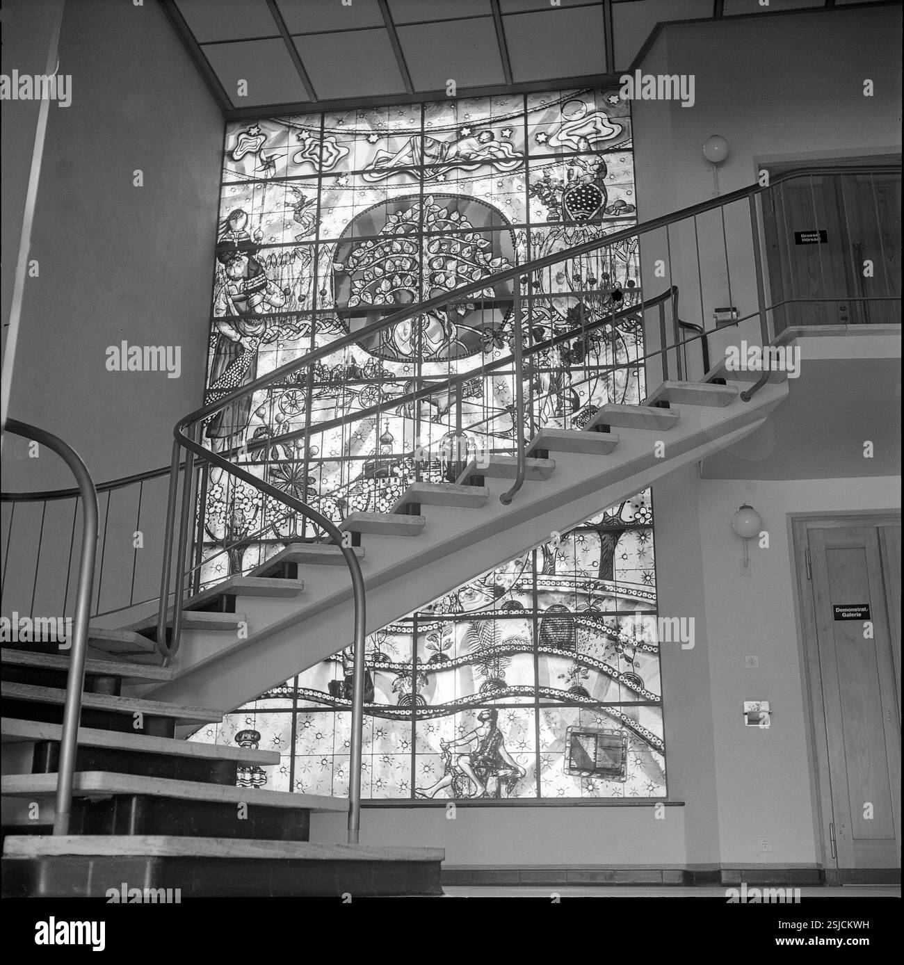 Glasgemälde von Max Hunziker im Kantonsspital Zürich, 1953#Stained ...