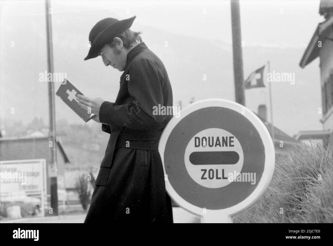 Sign signal historical religion hi-res stock photography and images - Alamy