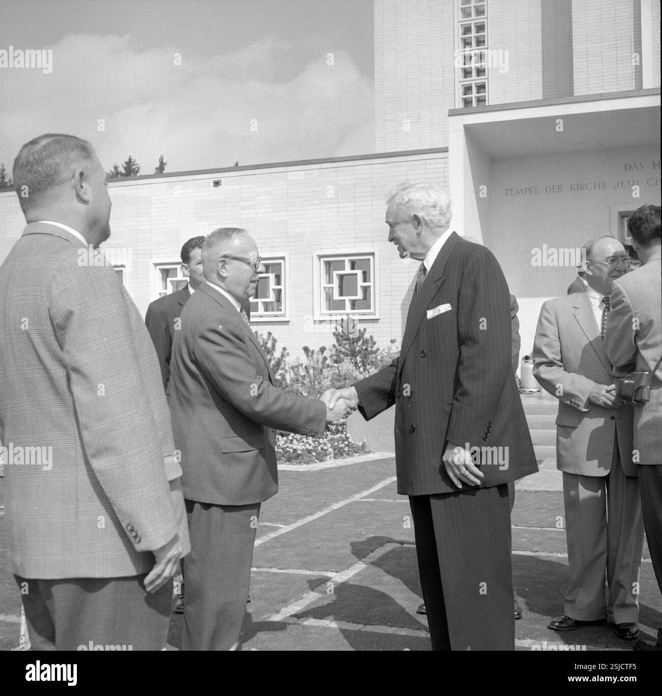 Otto Steiger mit David McKay, 1955#Otto Steiger with David McKay, 1955 ...