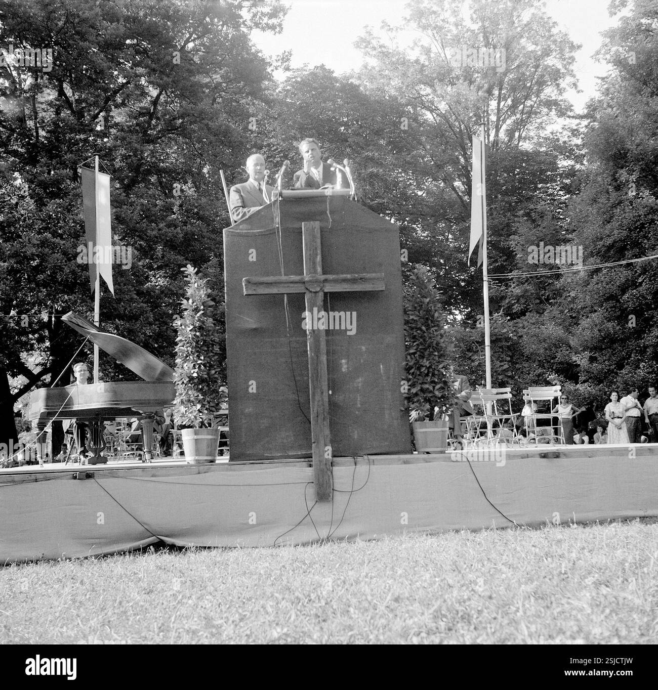 Baptistenprediger Billy Graham in Genf, 1955#Baptist preacher Billy ...