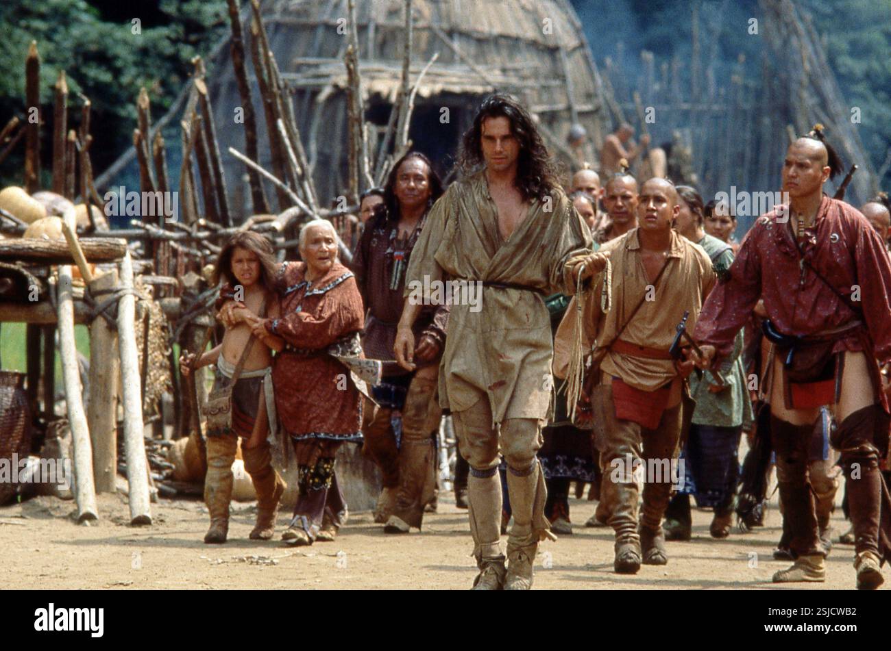 The Last of the Mohicans Year: 1992 USA Daniel Day-Lewis Director ...