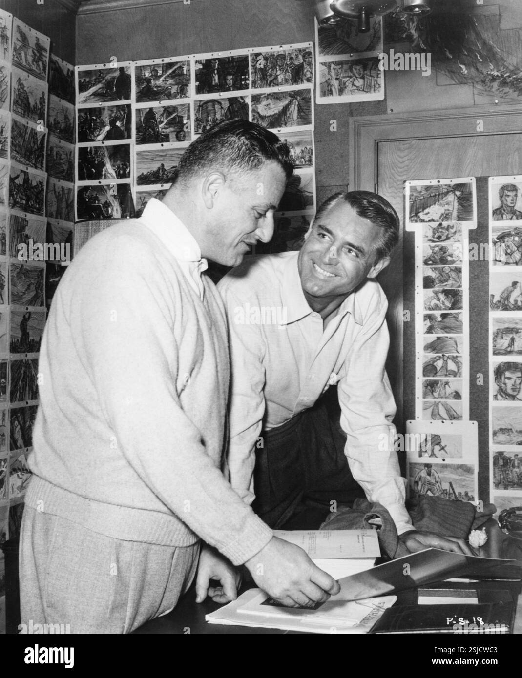 Stanley Kramer, Cary Grant on the set of The Pride and the Passion Year ...