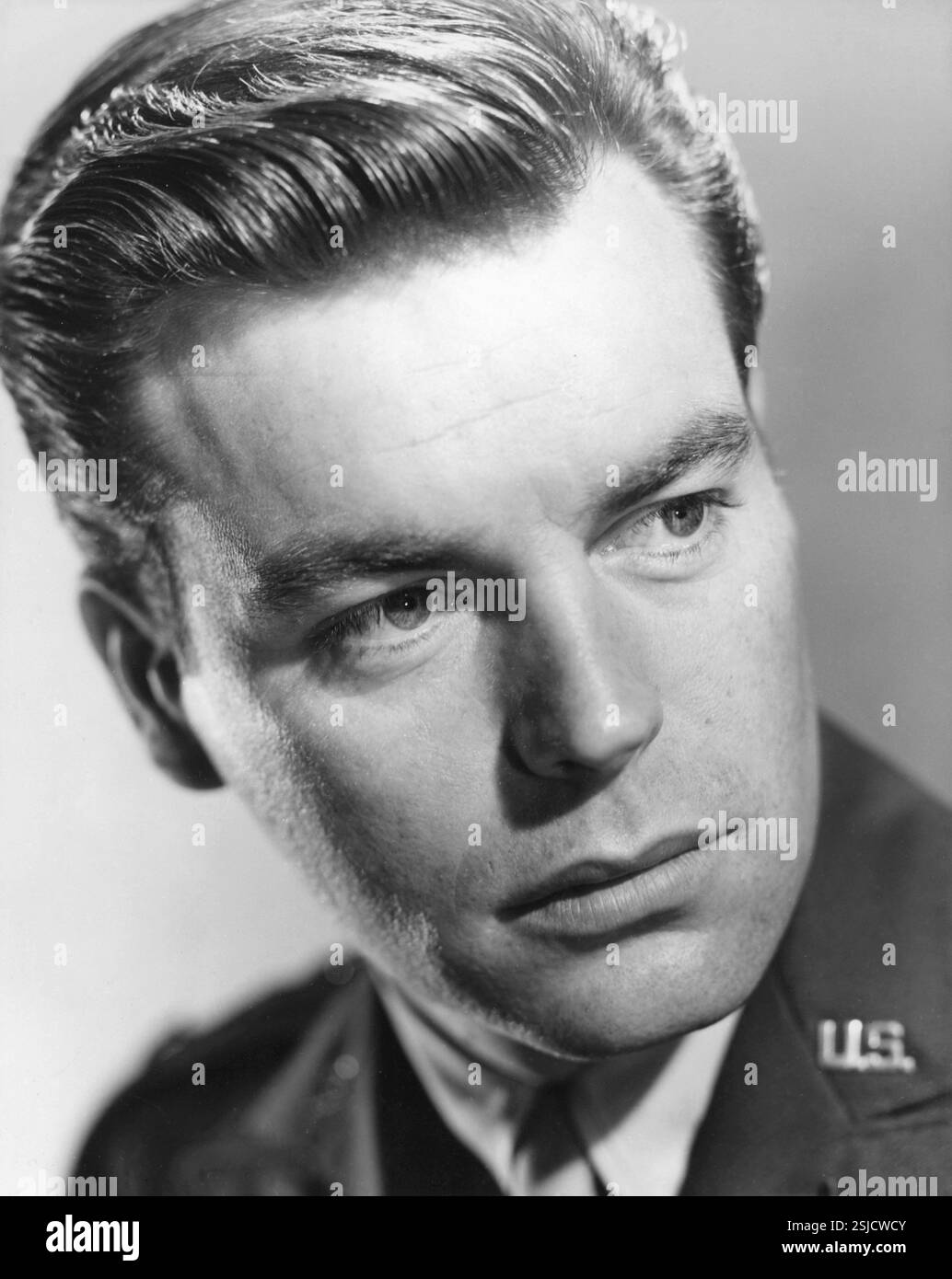 Robert wagner portrait hi-res stock photography and images - Alamy