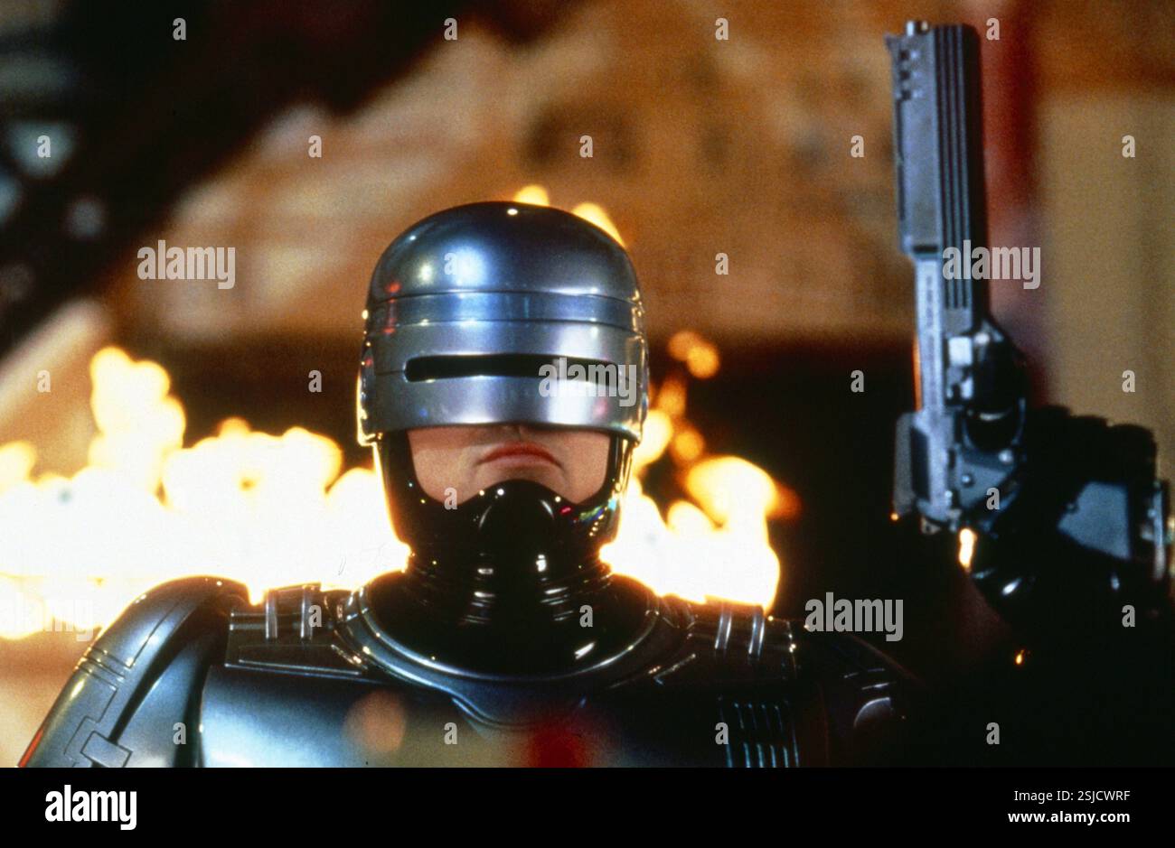 RoboCop 3 Year : 1993 USA Director : Fred Dekker Robert Burke Stock ...