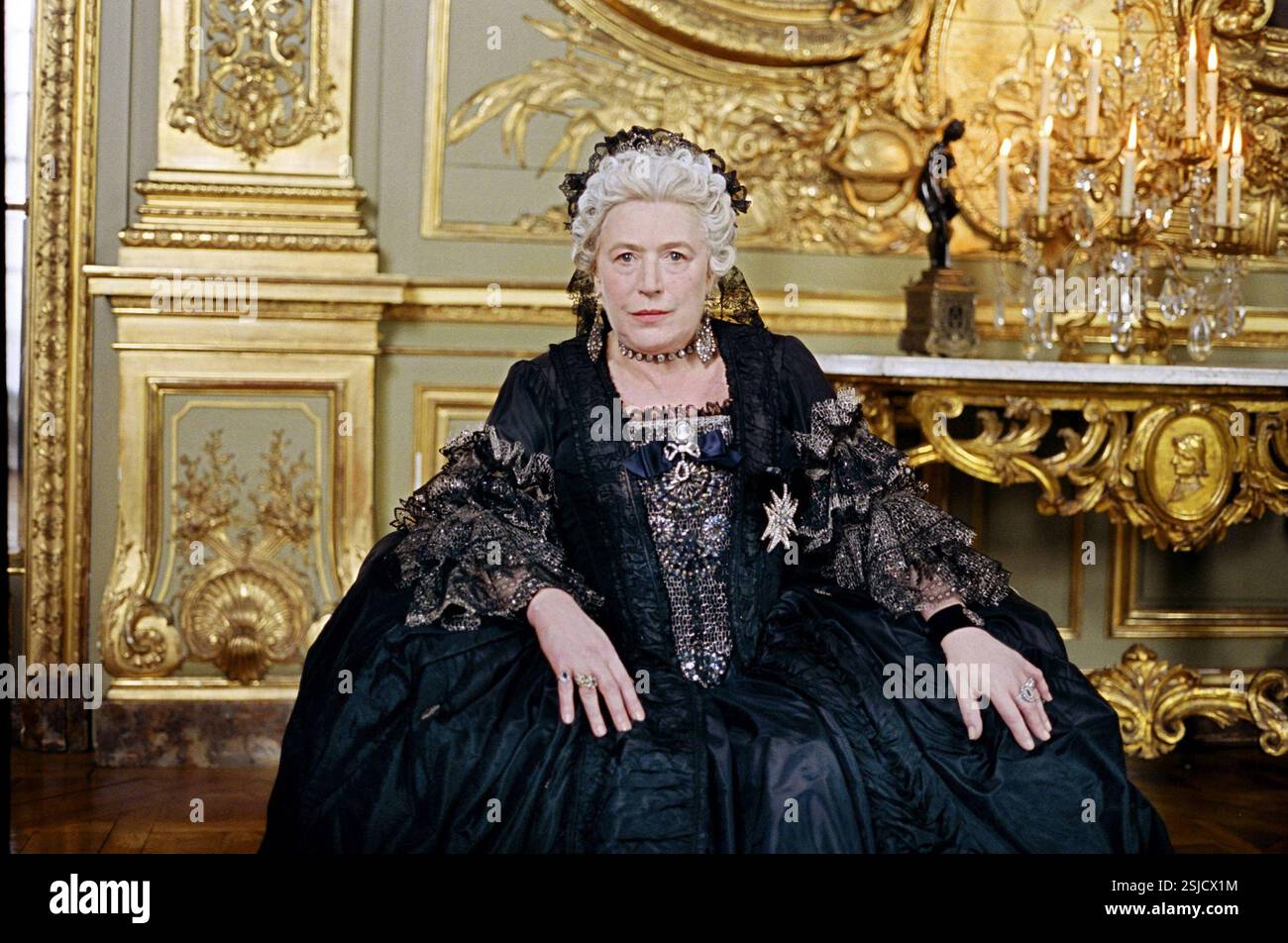 Marie Antoinette Year : 2006 USA Director : Sofia Coppola Marianne ...