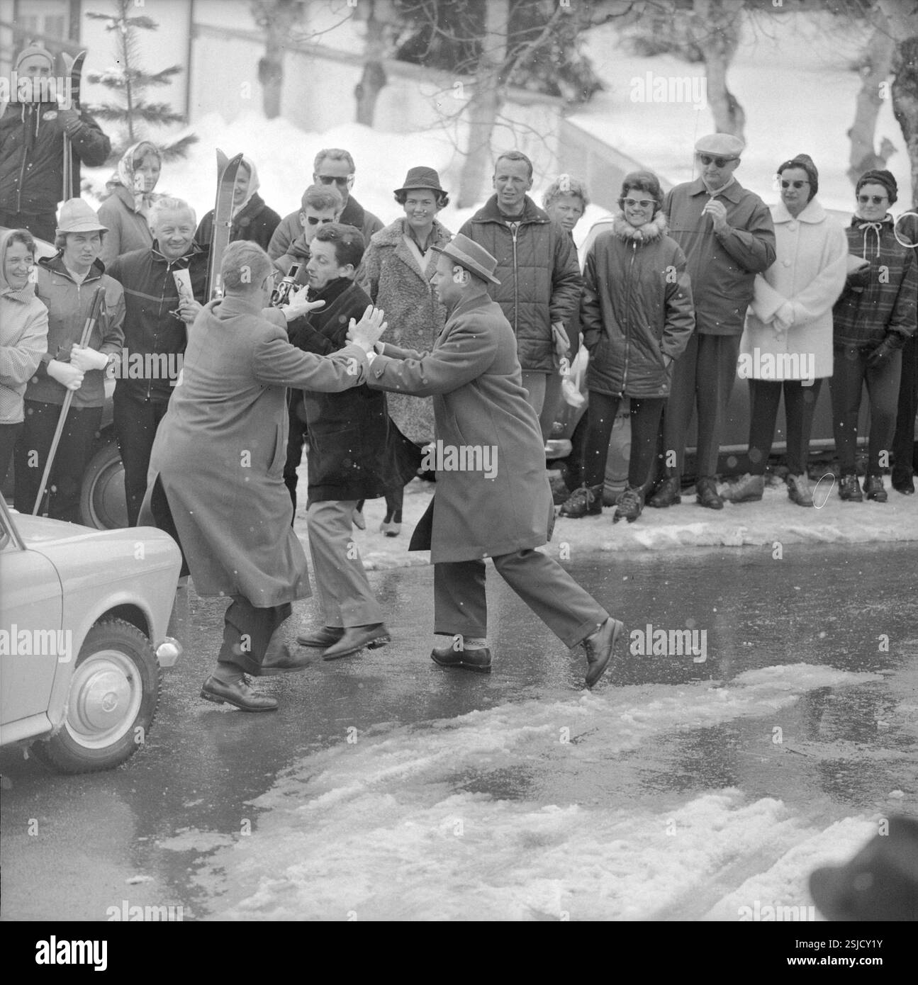 Paparazzo/Security: Prinzessin Margaret in Davos, 1963#Paparazzo ...