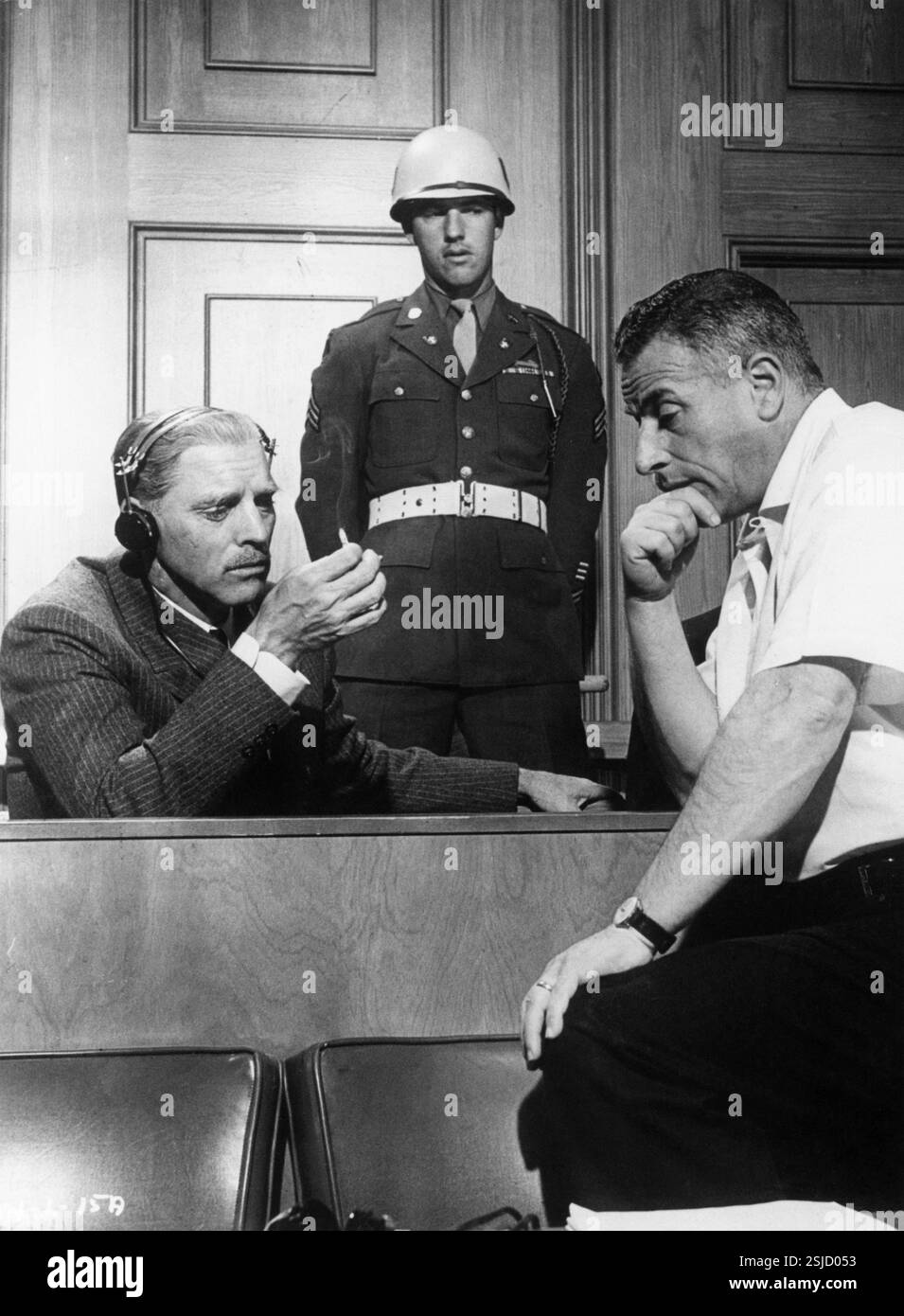 Actor and director listen hi-res stock photography and images - Alamy