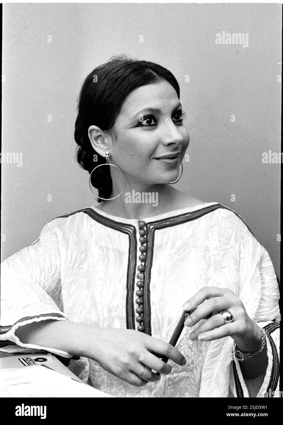 Esther Ofarim, israelische Sängerin und Schauspielerin, 1973#Esther ...