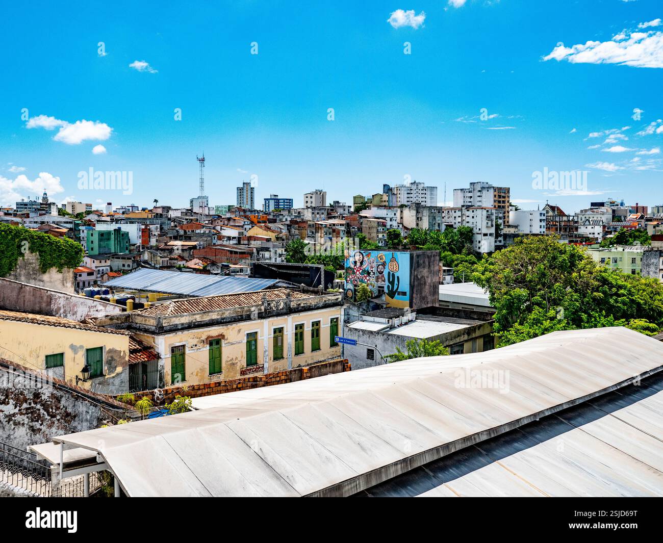 Salvador de Bahia, Brazil. Rooftop view of the colourful Salvador de ...