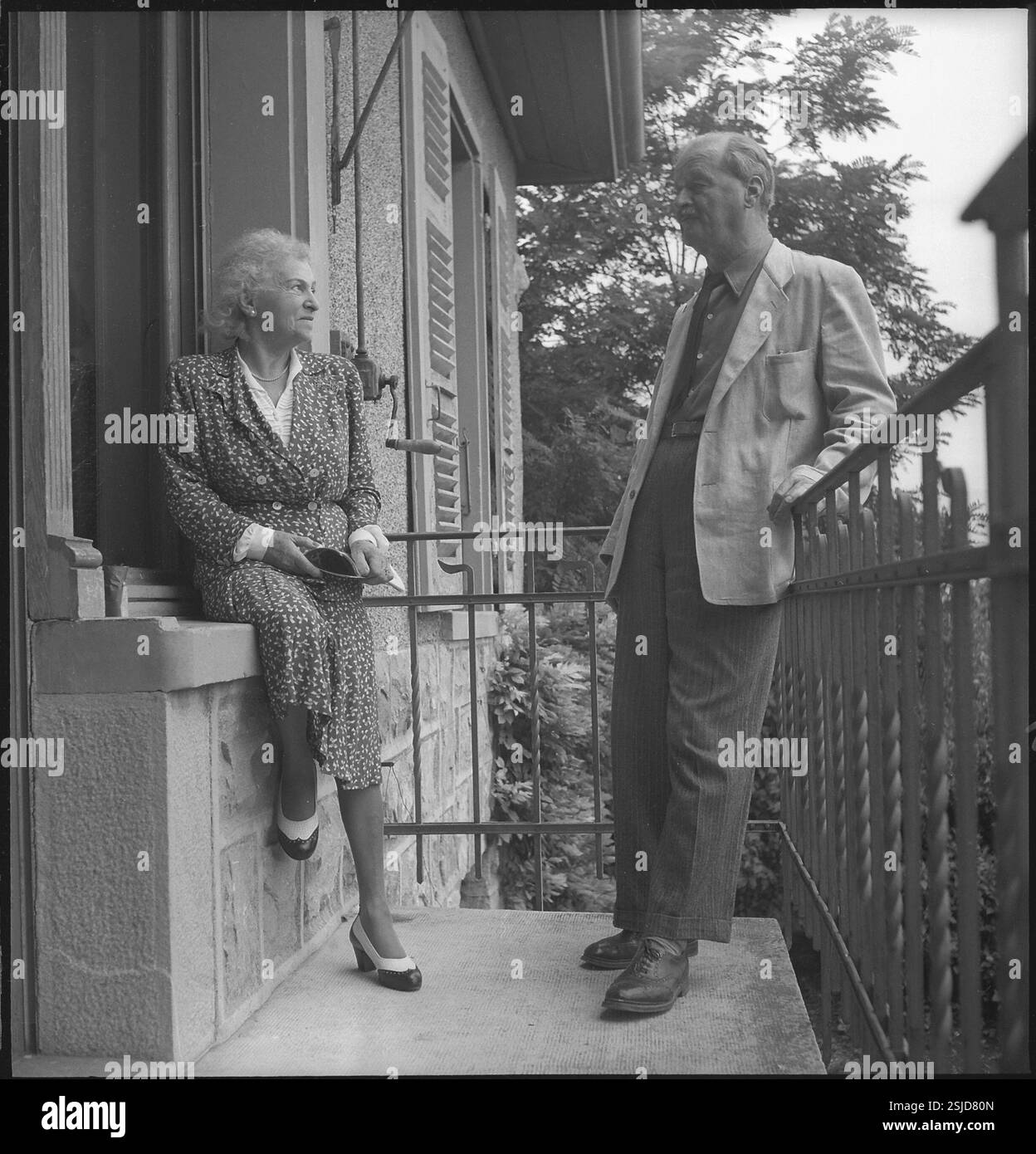 Wilhelm Gimmi und seine Frau, Chexbres 1956#Wilhelm Gimmi and his wife ...