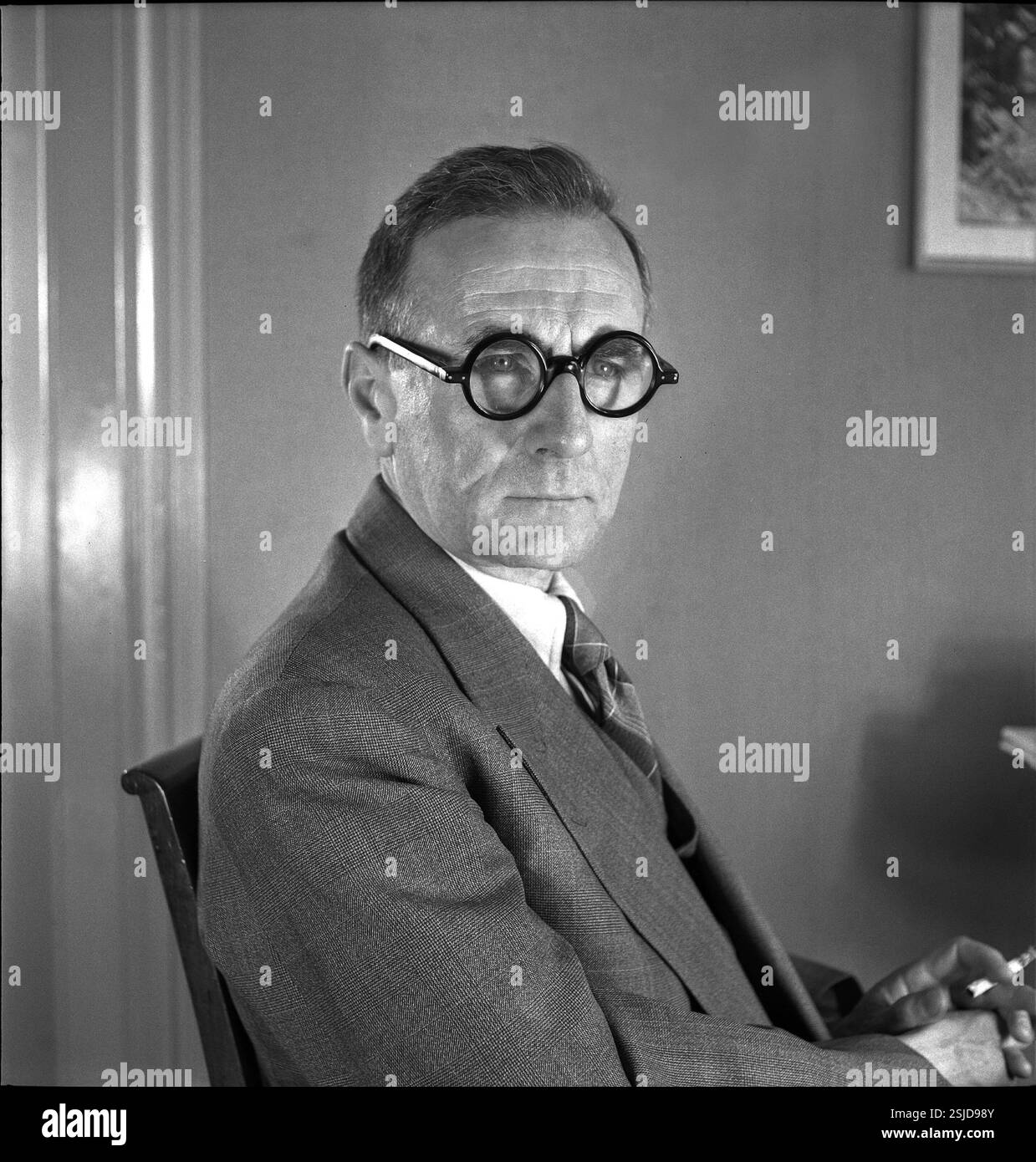 Henri Marc de Ziegler um 1940#Henri Marc de Ziegler around 1940- RDB BY ...