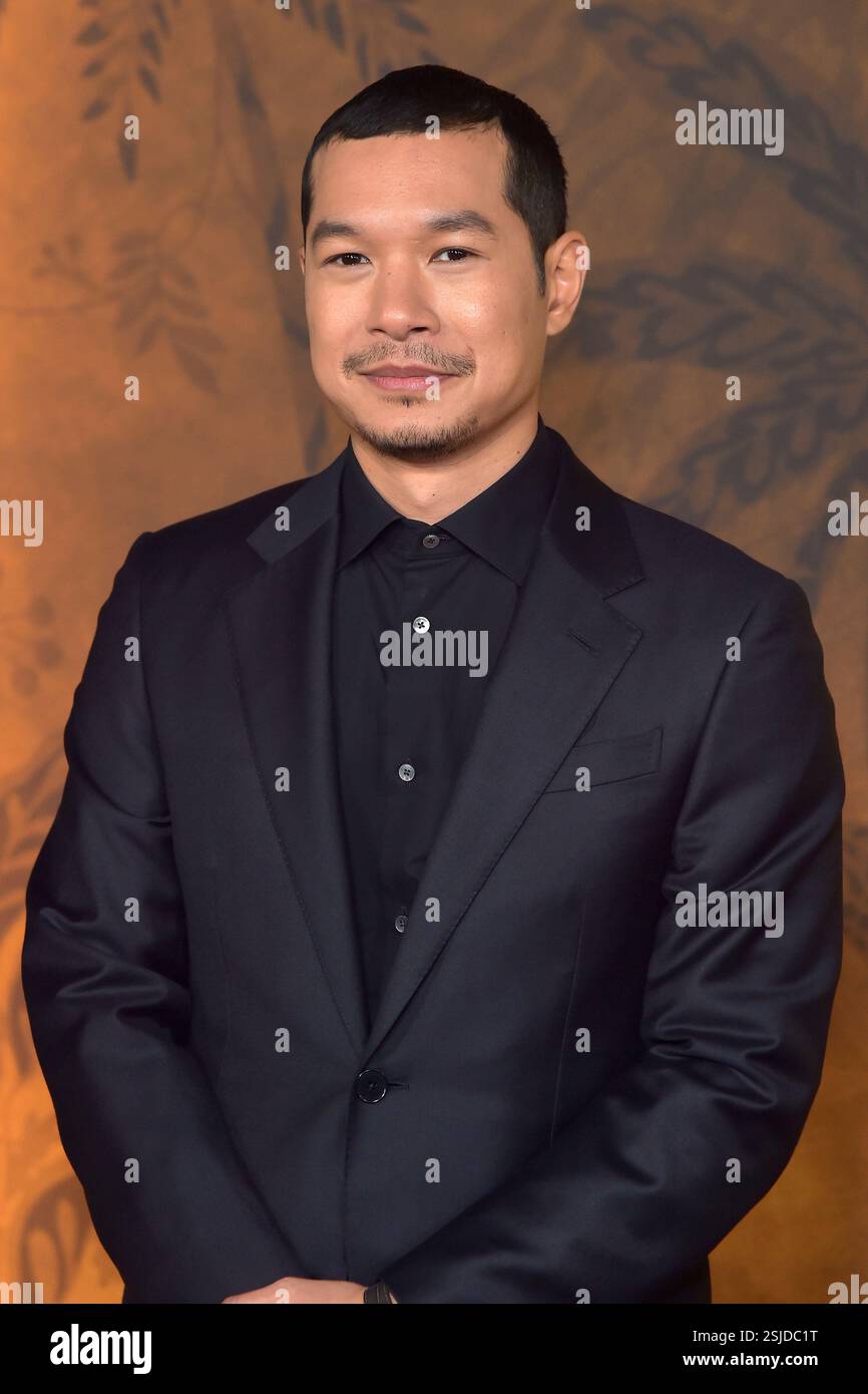 Tayme Thapthimthong bei der Premiere der 3. Staffel der HBO Serie 'The ...