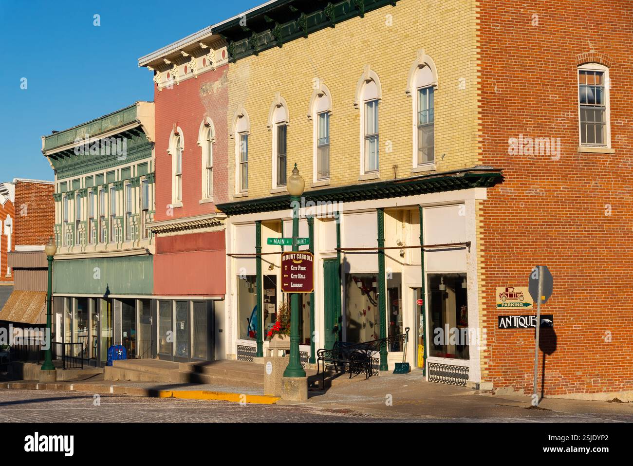 Downtown building and storefront in Mount Carroll, Illinois, USA Stock ...