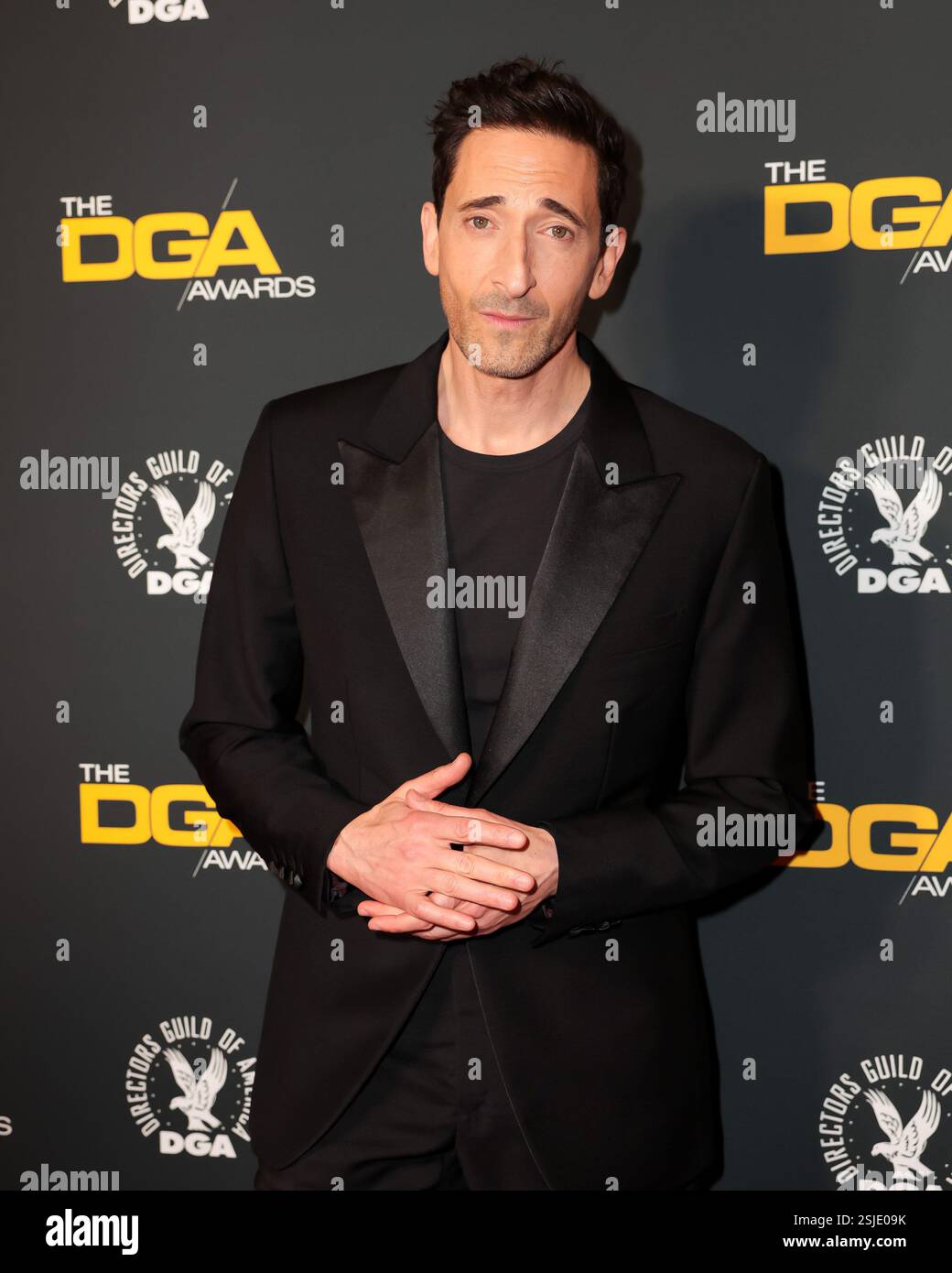 Beverly Hills, Eua. 07th Feb, 2025. Actor ADRIEN BRODY walks the red ...