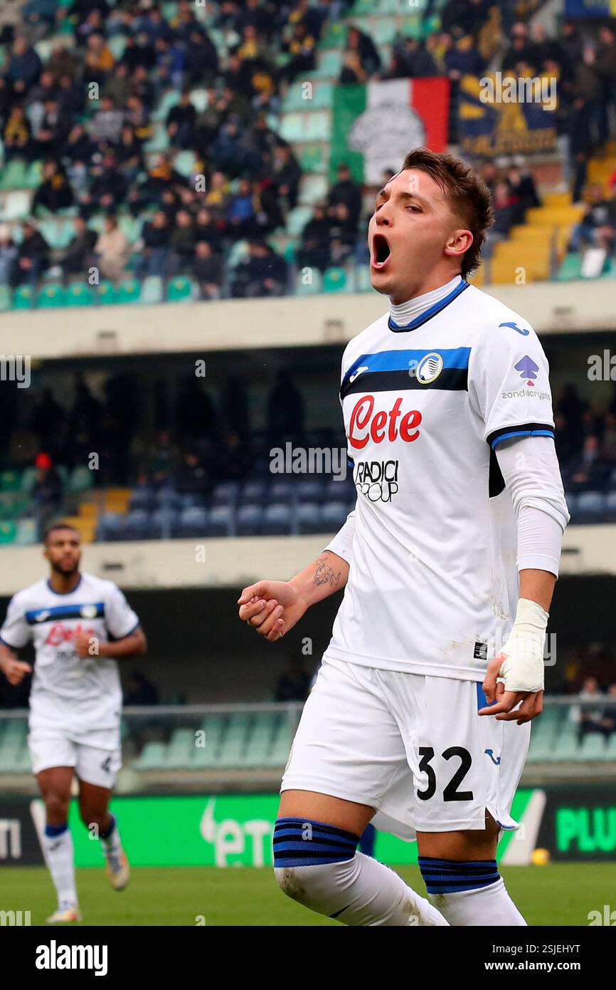 Verona, Italia. 08th Feb, 2025. Atalanta's Mateo Retegui 's celebration ...