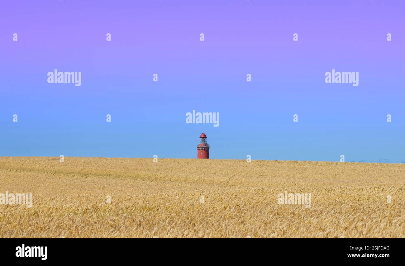 Lighthouse behind a ripe grain field hi-res stock photography and ...