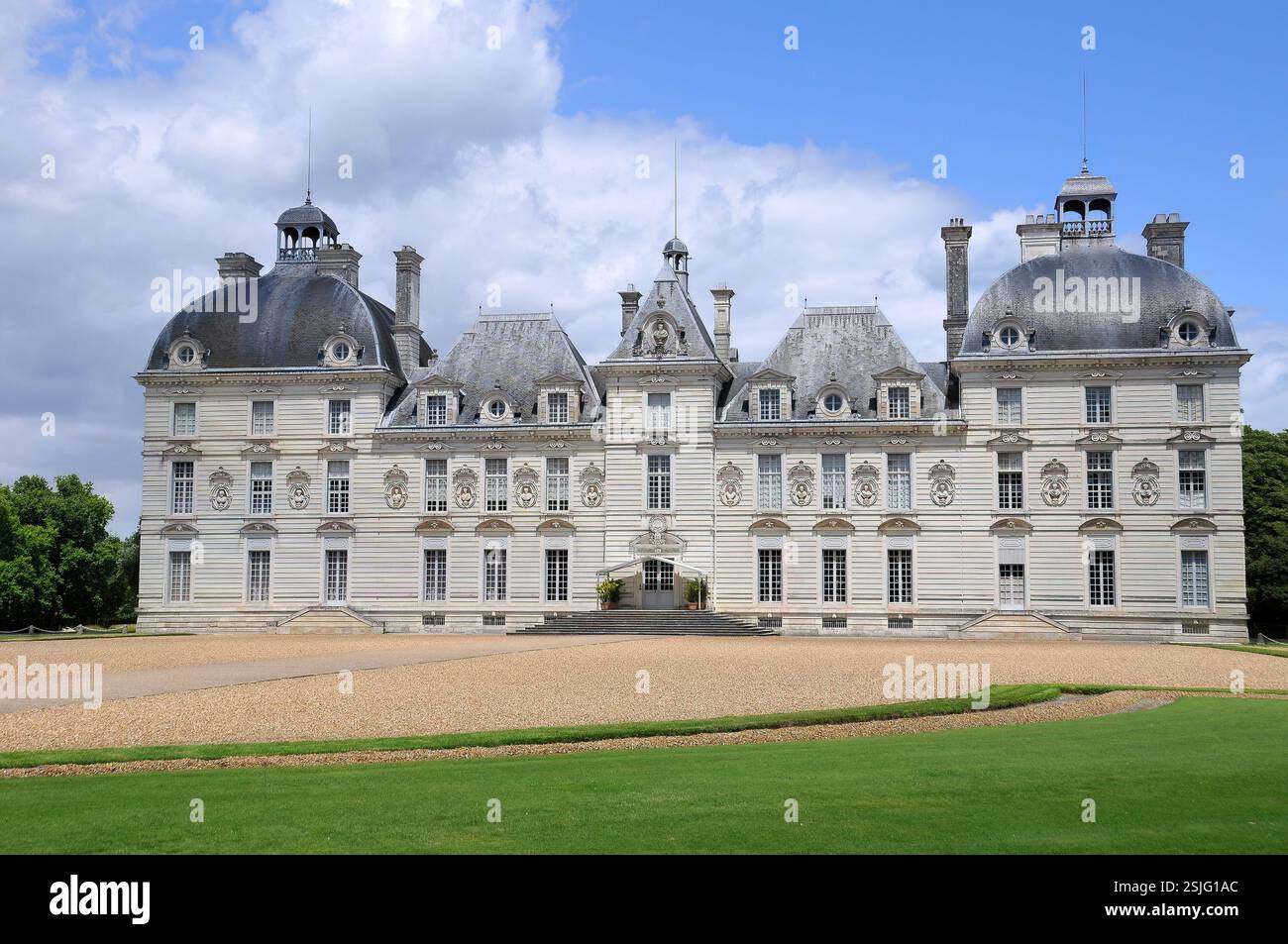 Château de Cheverny, Cheverny, France, Europe Stock Photo - Alamy