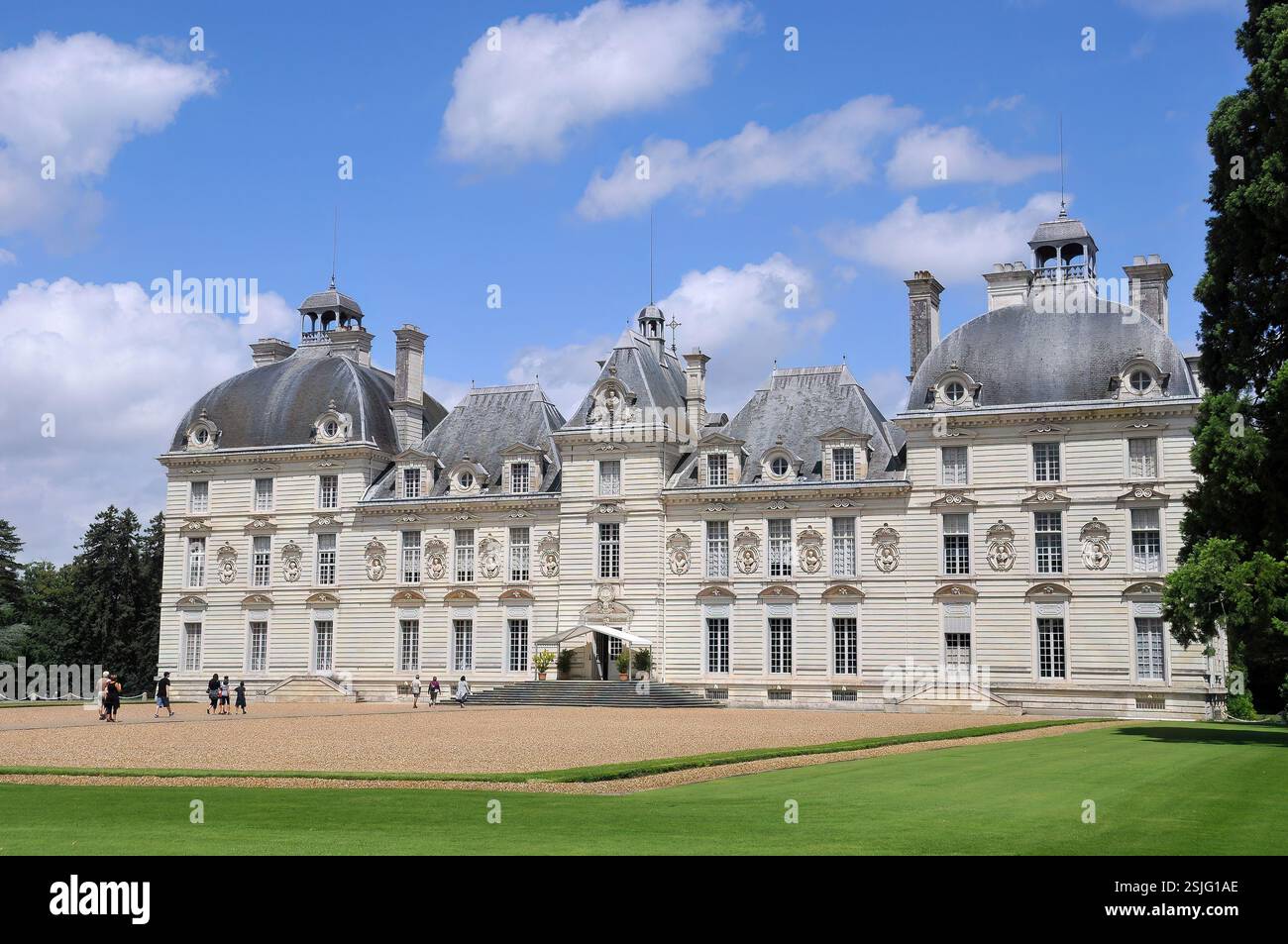 Château de Cheverny, Cheverny, France, Europe Stock Photo - Alamy