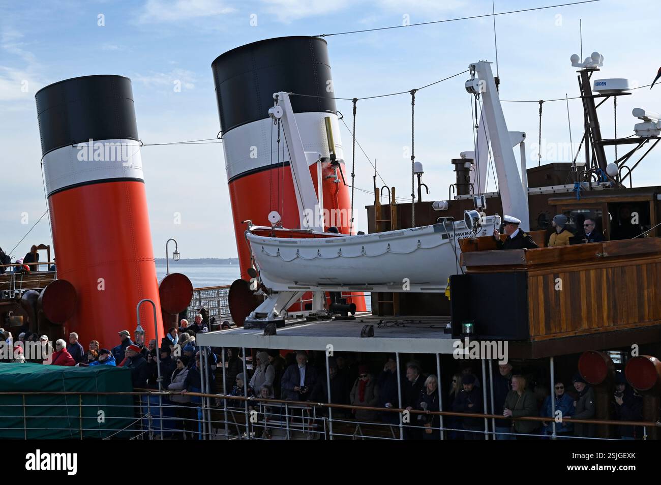 The PS Waverley is the only seagoing, passenger carrying, paddle ...