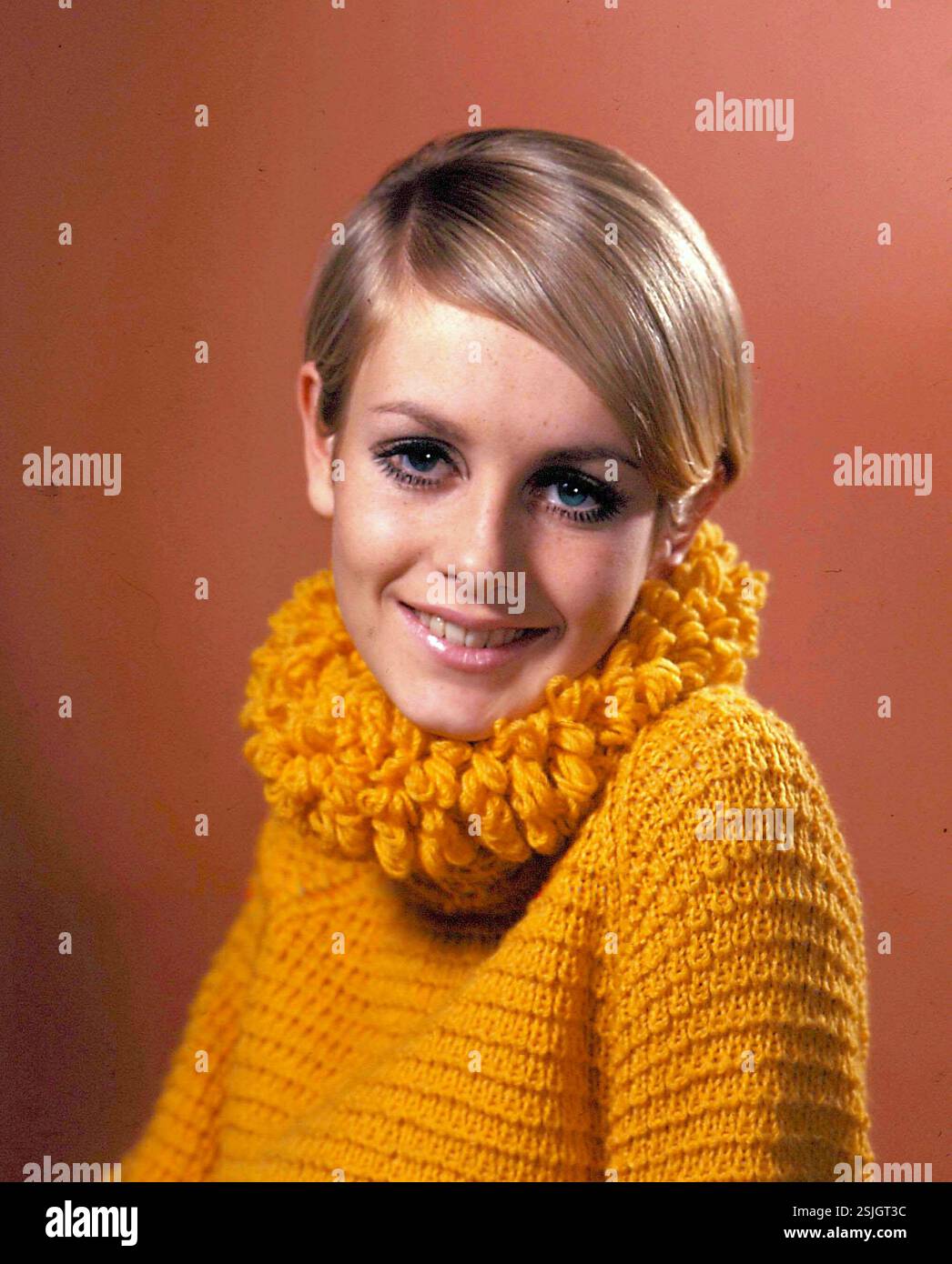 August 5, 1967 - London, England, United Kingdom - Photoshoot for ...