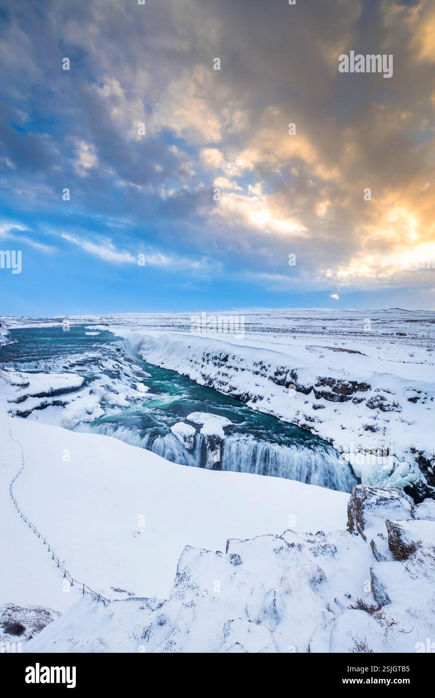 Gullfoss waterfalls in winter at sunrise. Hrunamannahreppur, Arnessysla ...