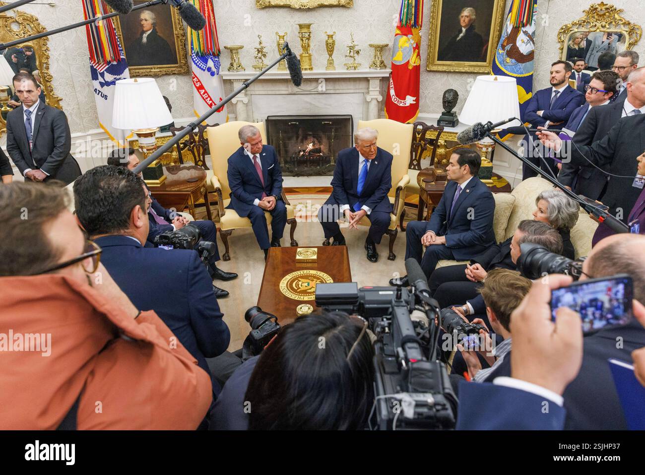 US President Donald J. Trump holds a meeting with the King of Jordan ...