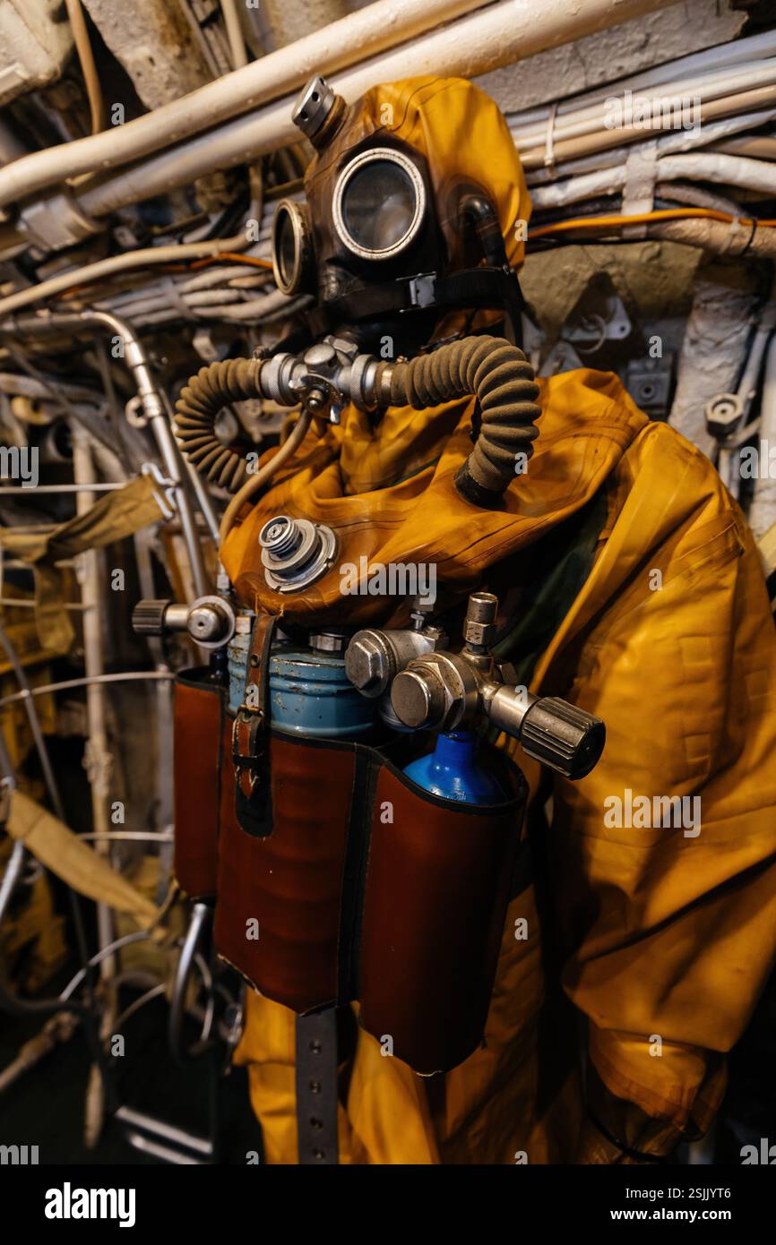 Marine evacuation equipment hi-res stock photography and images - Alamy