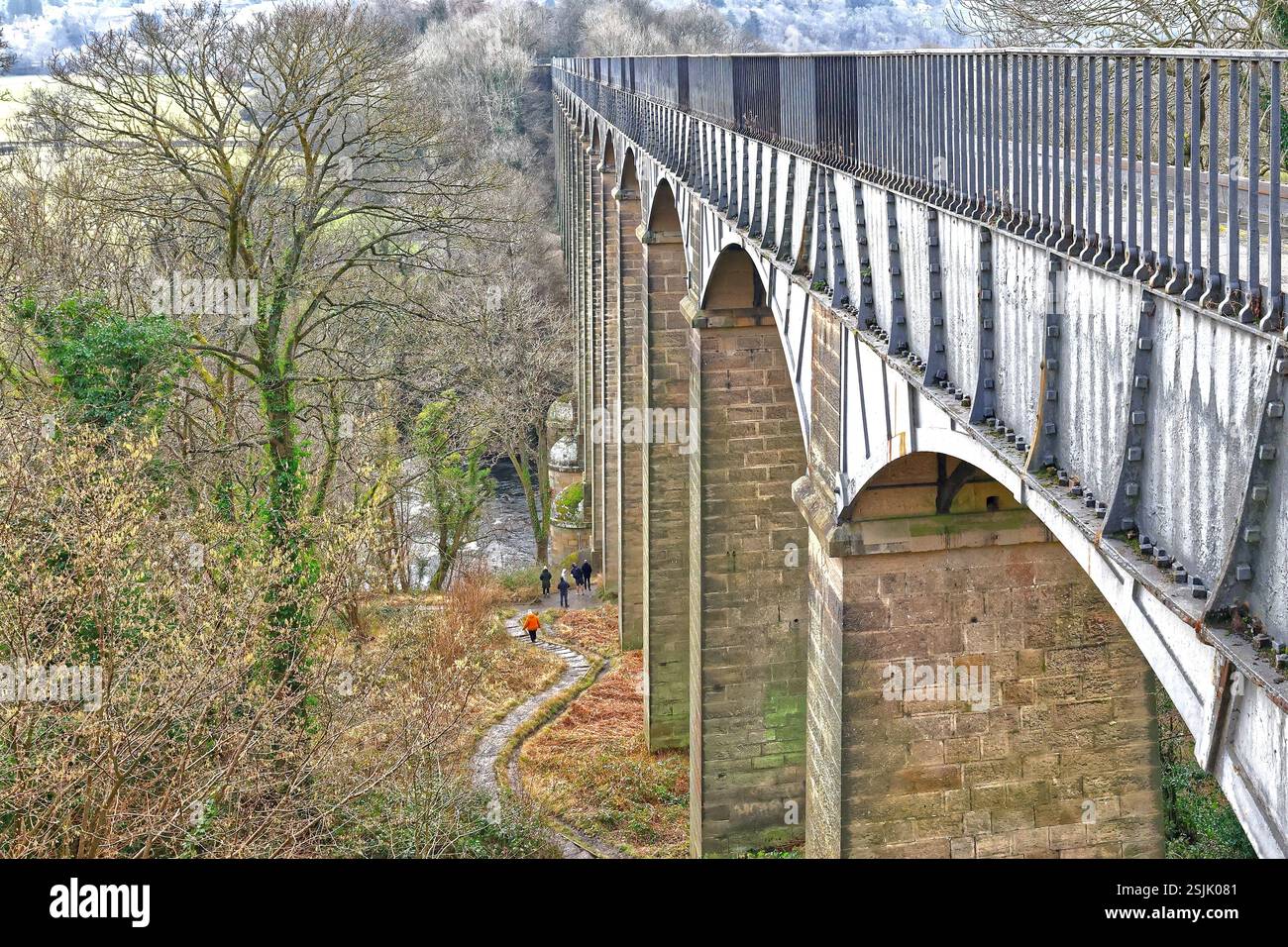 Aqueduct at Pontcysyllte carrying the Llangollen Canal over the River ...