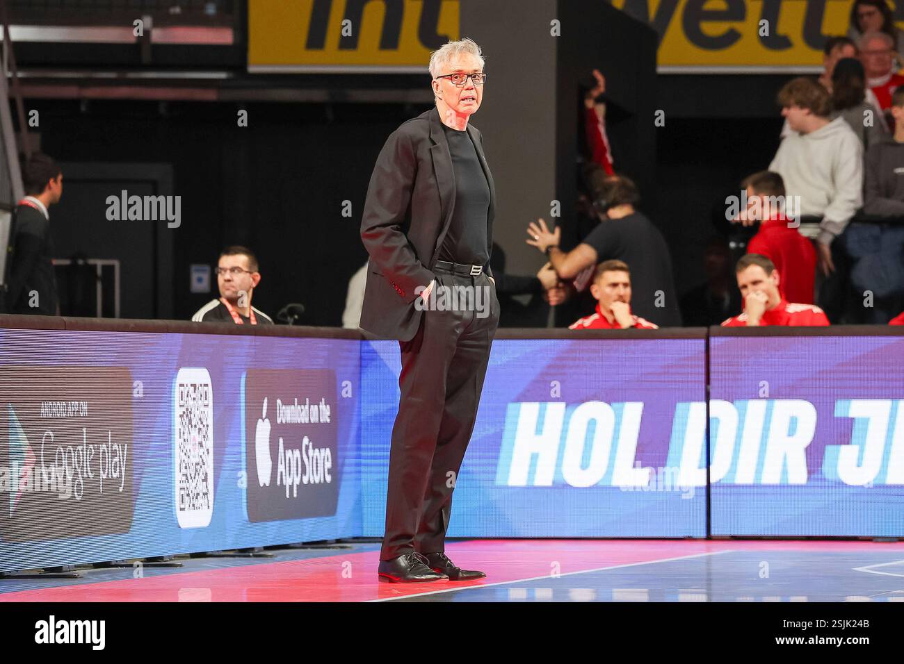 Gordon Herbert (FC Bayern Basketball, Cheftrainer), GER, FC Bayern ...