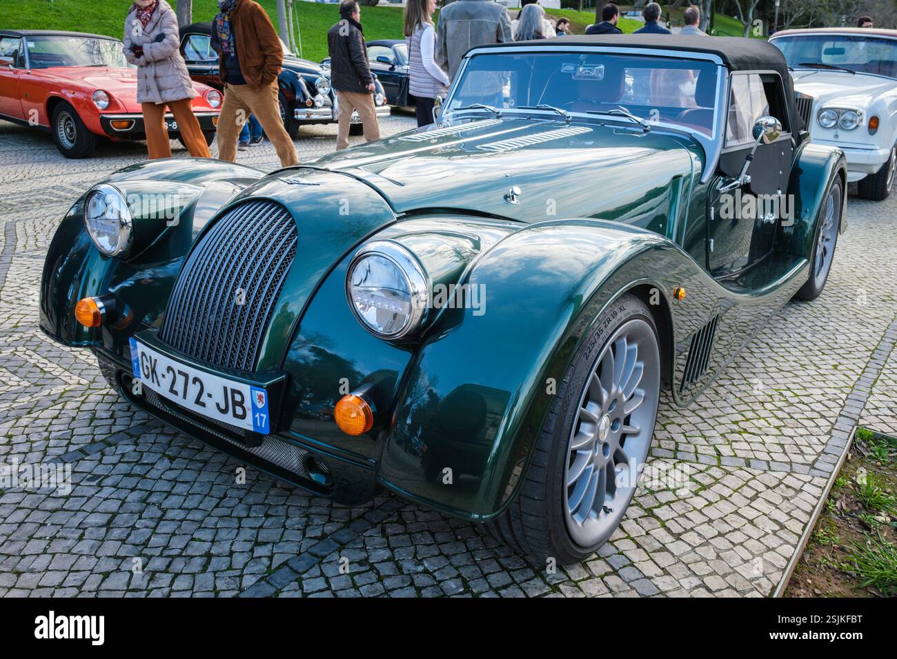 A classic dark green Morgan Plus 6 sports car Stock Photo - Alamy