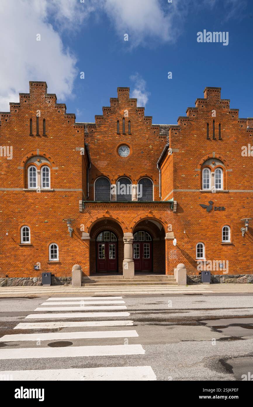 Holstebro railroad station hi-res stock photography and images - Alamy
