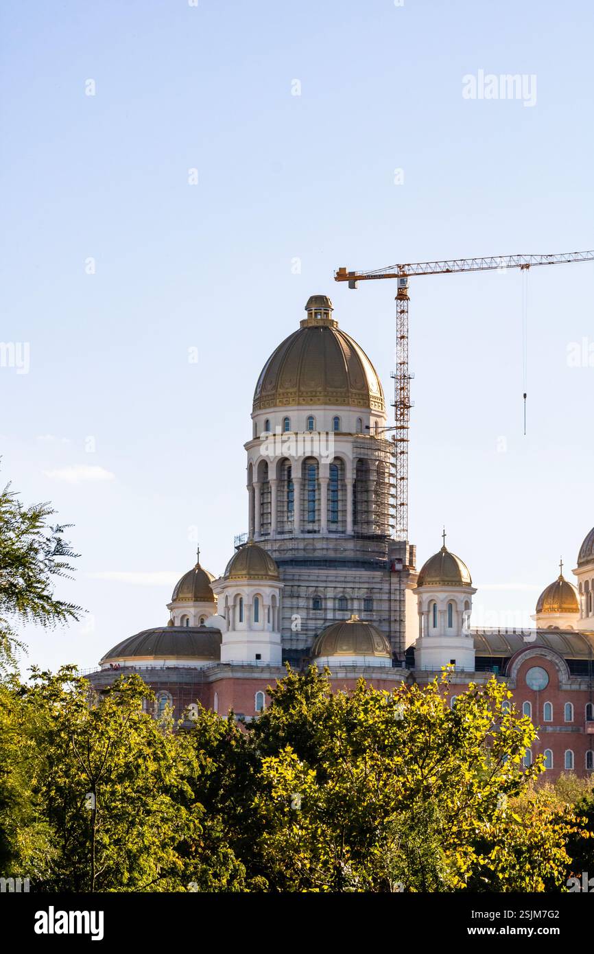 People's Salvation Cathedral (Catedrala Mantuirii Neamului). Christian ...