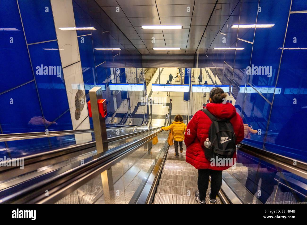 Modern underground station on the Wehrhahn line, Schadowstraße, 6 new ...