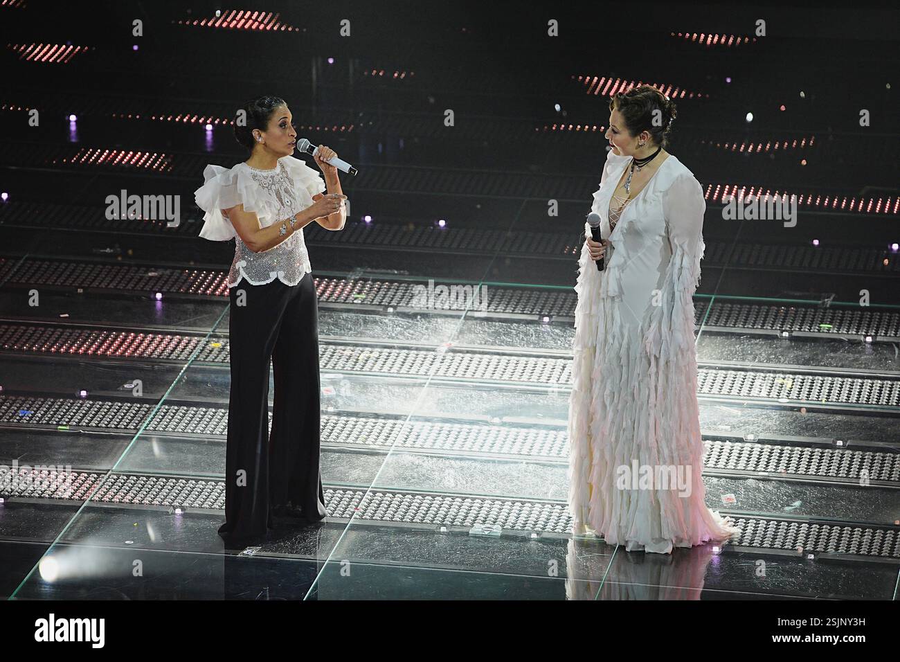 Sanremo, Italia. 11th Feb, 2025. NOA e MIRA AWAD performs during the ...