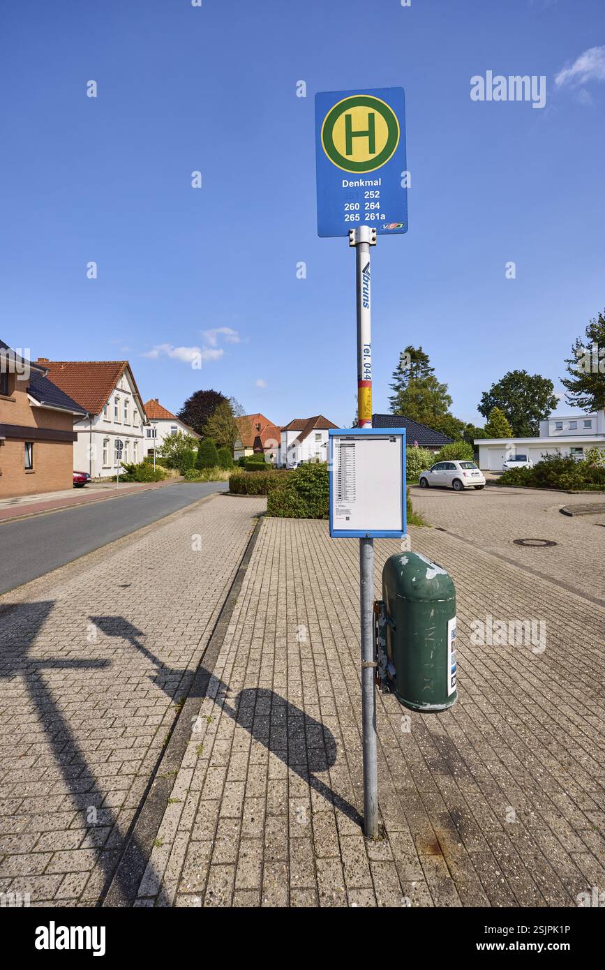 Friesland empty bus stop hi-res stock photography and images - Alamy