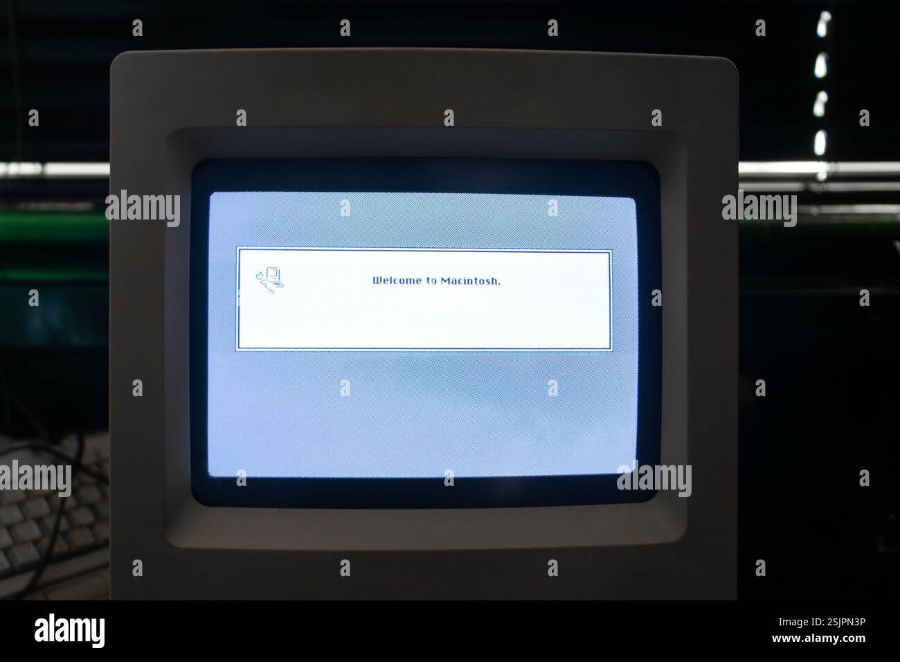 Vintage Macintosh Mac Classic computer screen displaying the 'Welcome ...