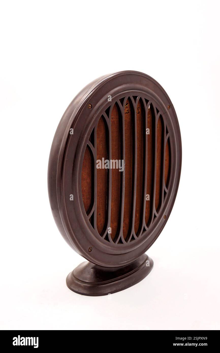 Vintage round antique style British Thomson-Houston Art Deco Bakelite ...