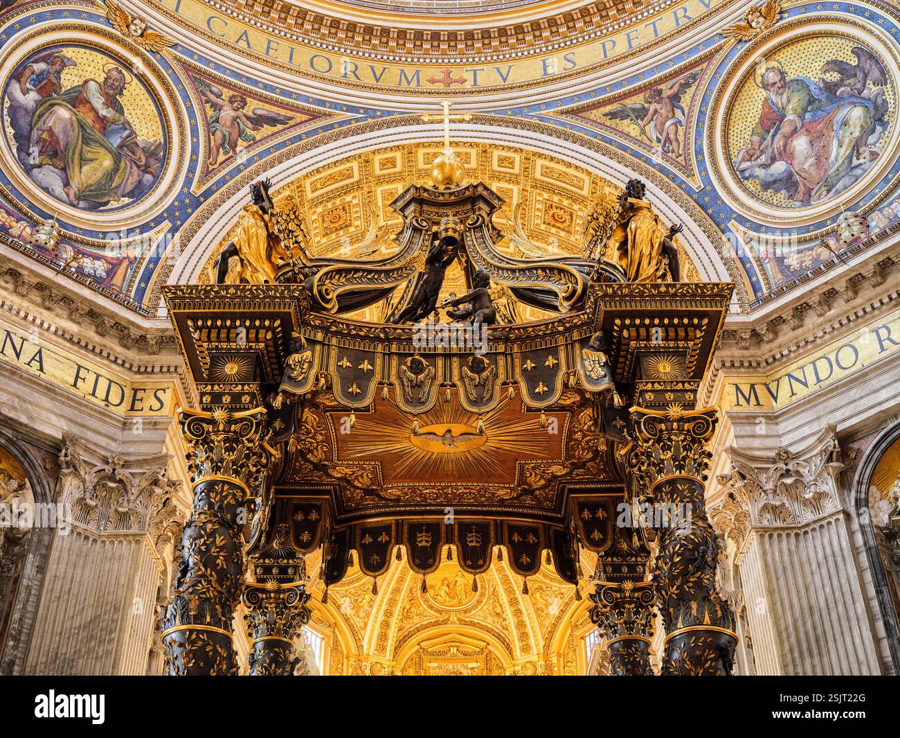St. Peter's Basilica, interior, dome, Rome, Italy Stock Photo - Alamy