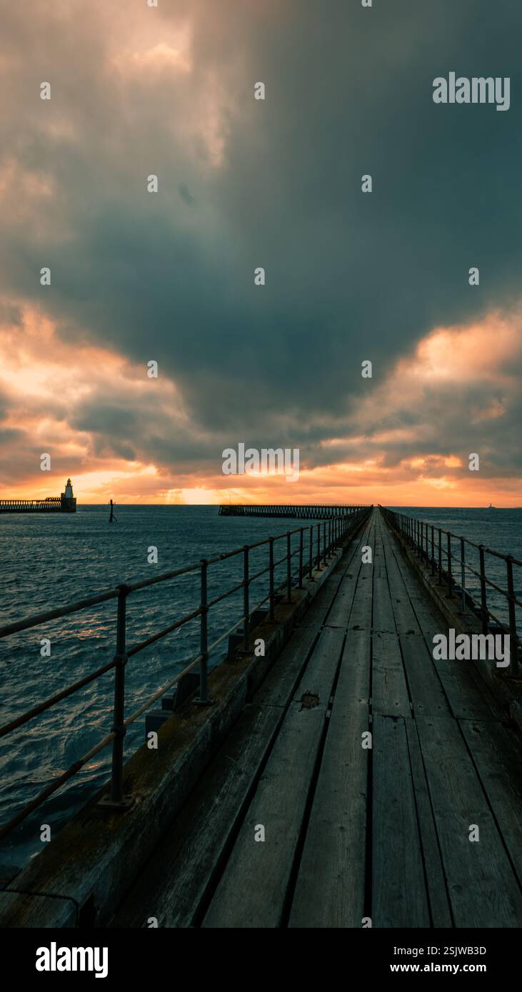 Blyth East and West Pier, Blyth Beach Northumberland, 2025 Stock Photo ...