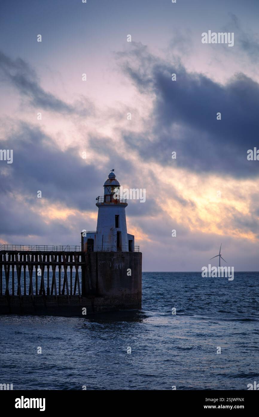 Blyth East and West Pier, Blyth Beach Northumberland, 2025 Stock Photo ...