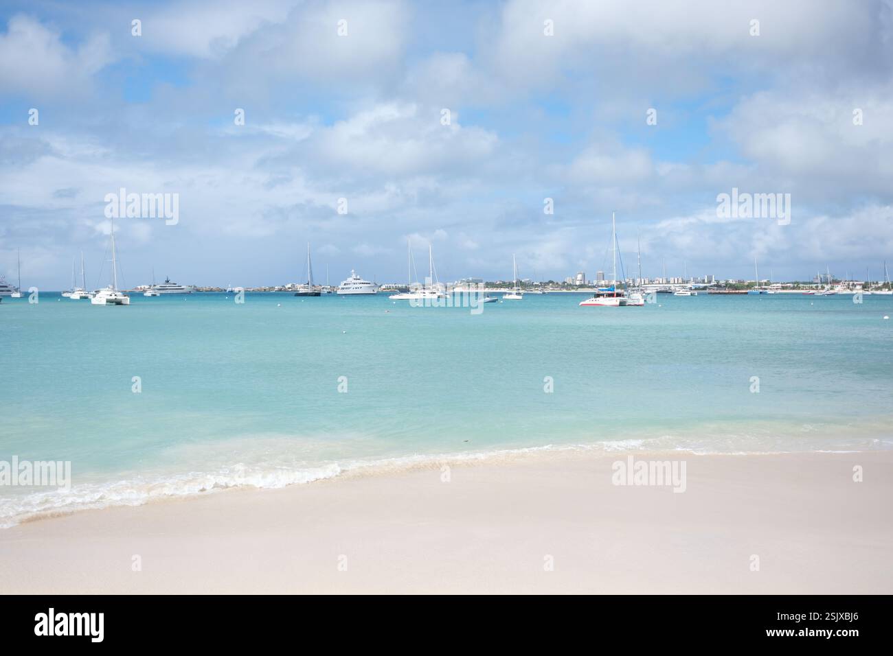 Simpson Bay Beach, St. Maarten Stock Photo - Alamy