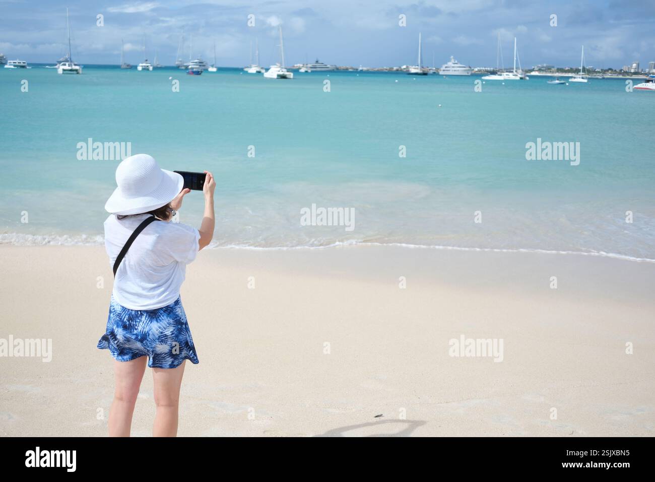 Simpson Bay Beach, St. Maarten Stock Photo - Alamy