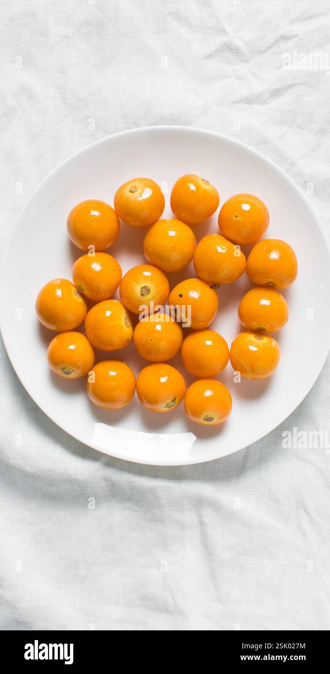 Overhead view of golden gooseberries, top view of Peruvian groundcherry ...