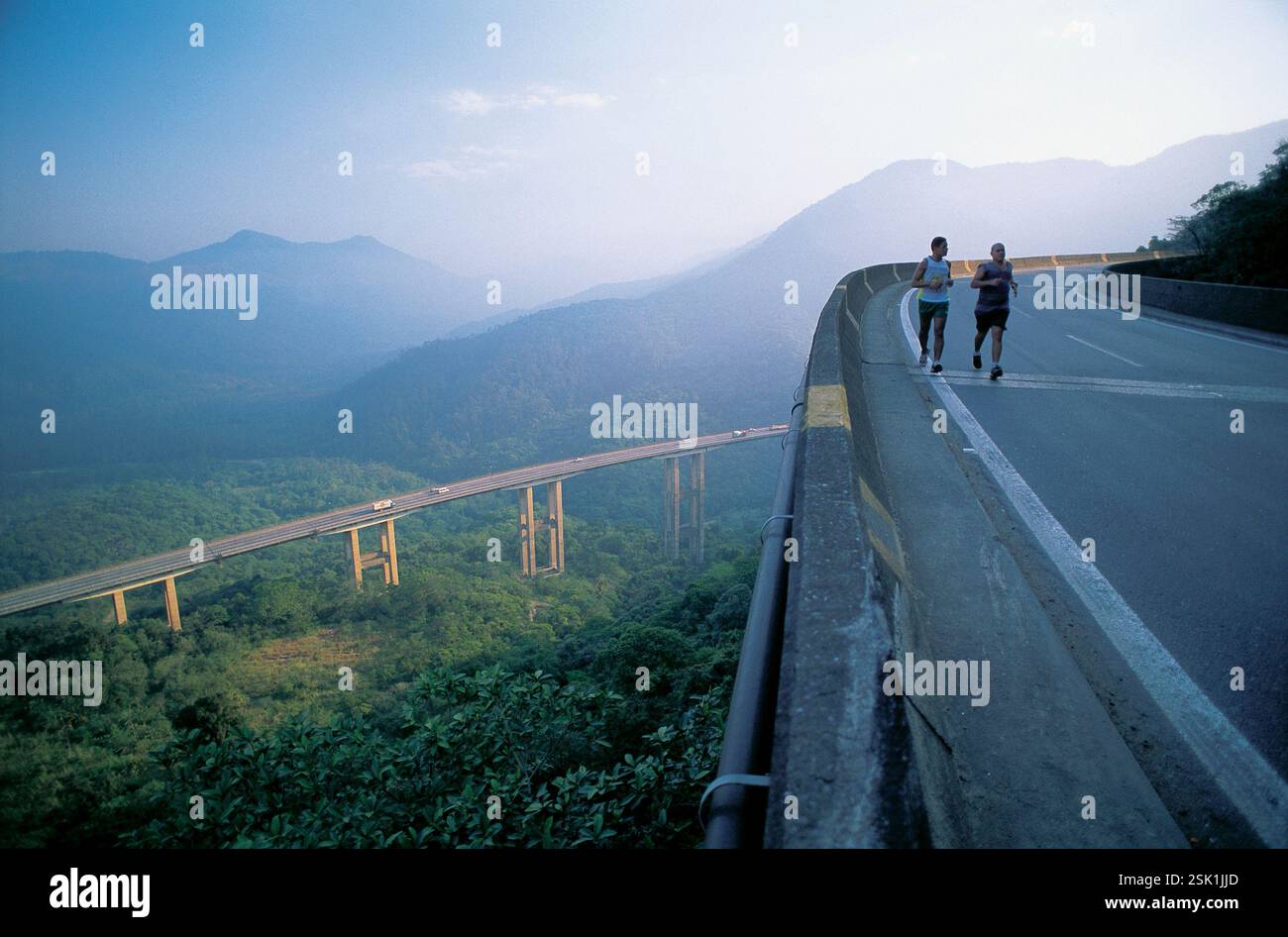 Sistema anchieta imigrantes hi-res stock photography and images - Alamy